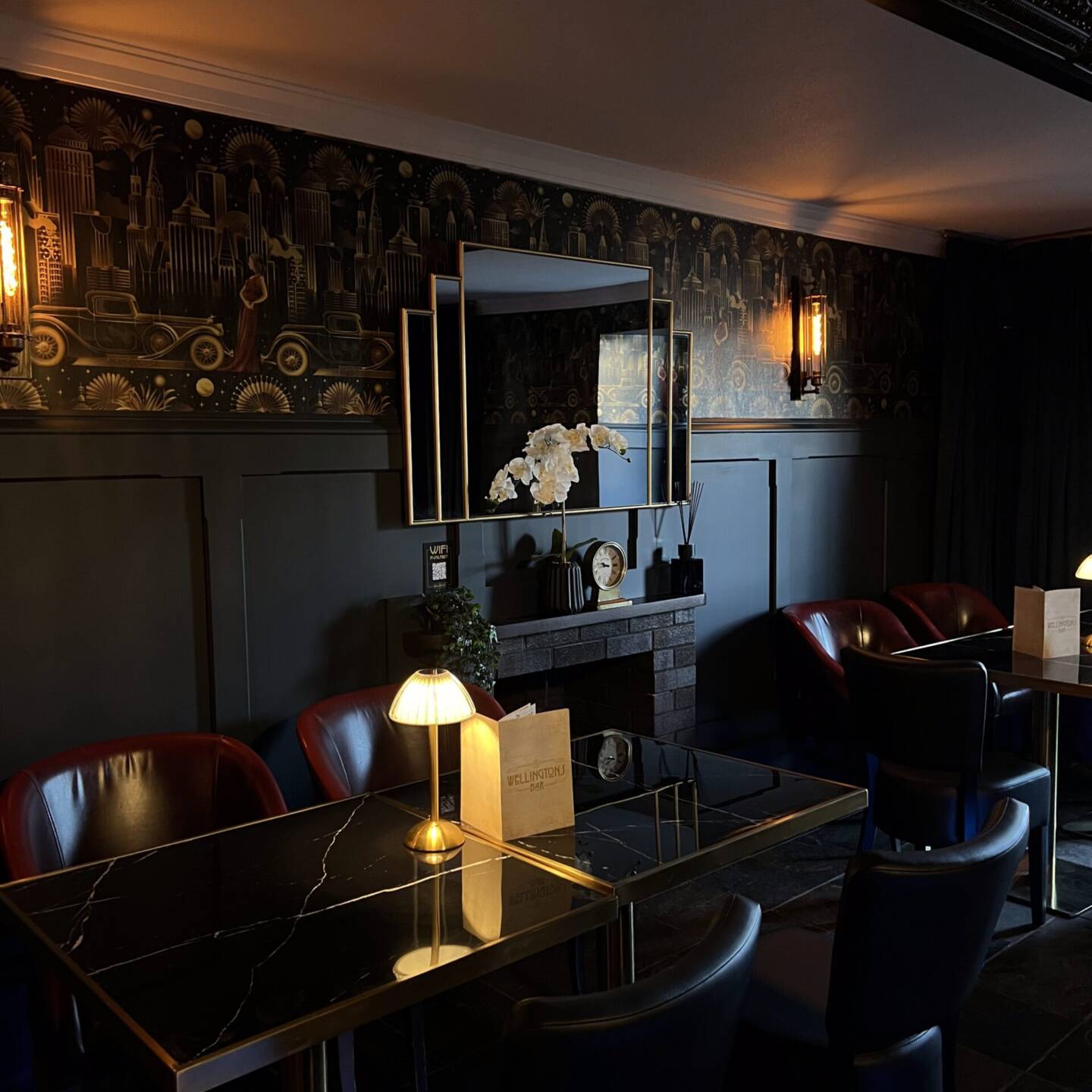 Home - Wellingtons Bar